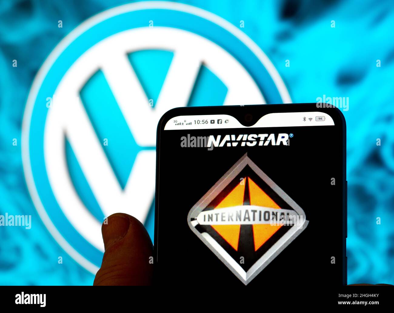 Navistar international logo hi-res stock photography and images - Alamy