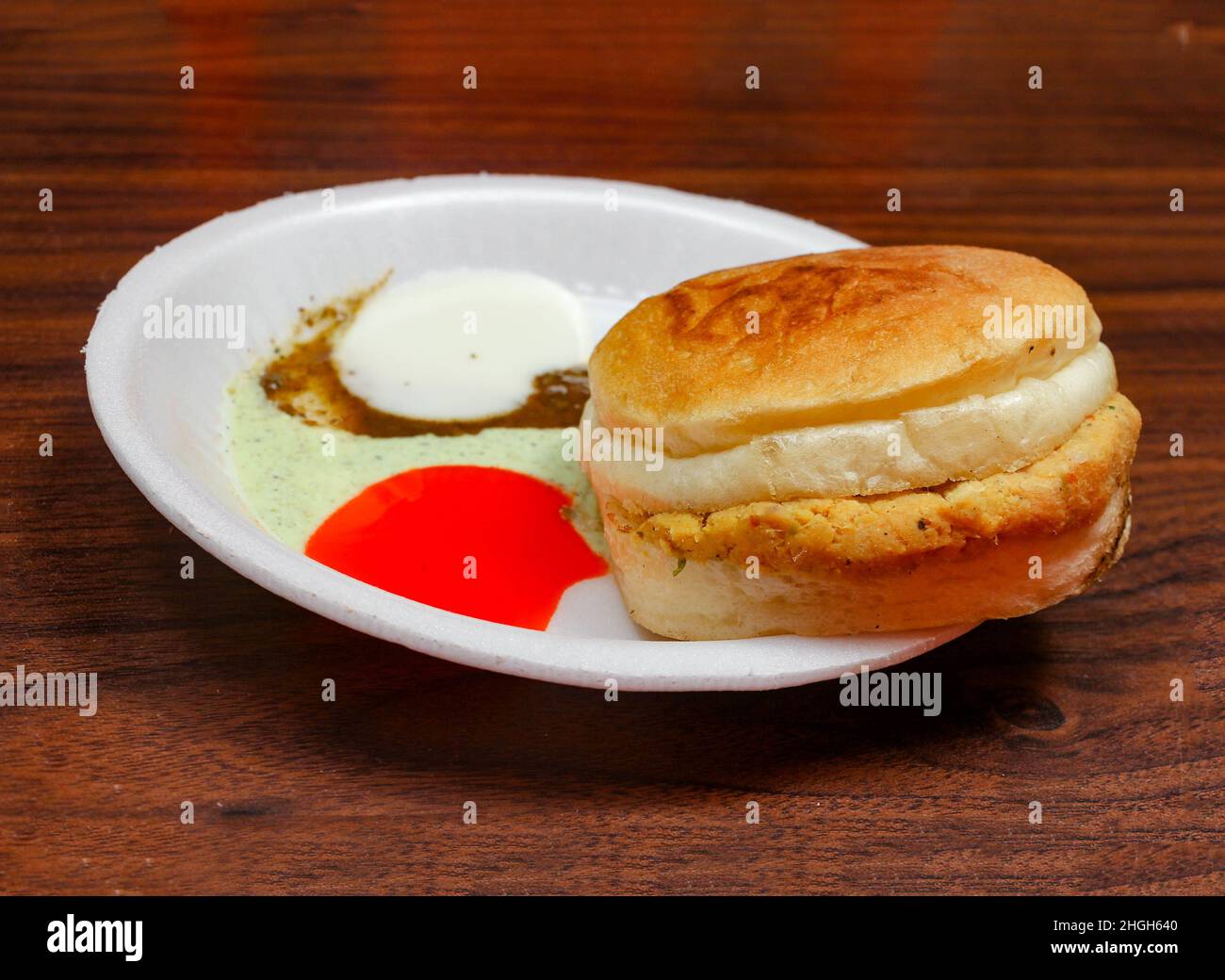 Bun kabab hi-res stock photography and images - Alamy