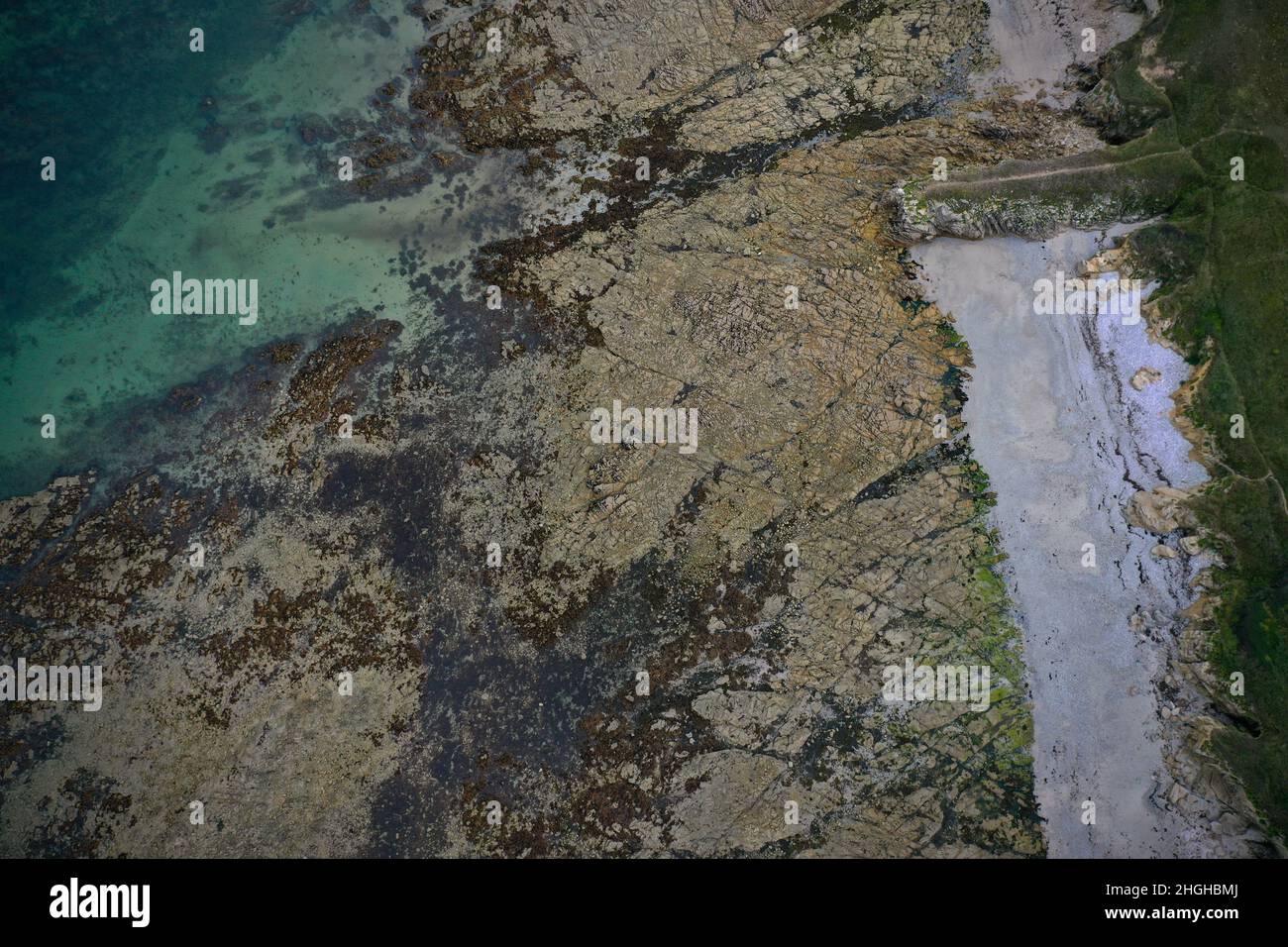 French coast line hi-res stock photography and images - Alamy