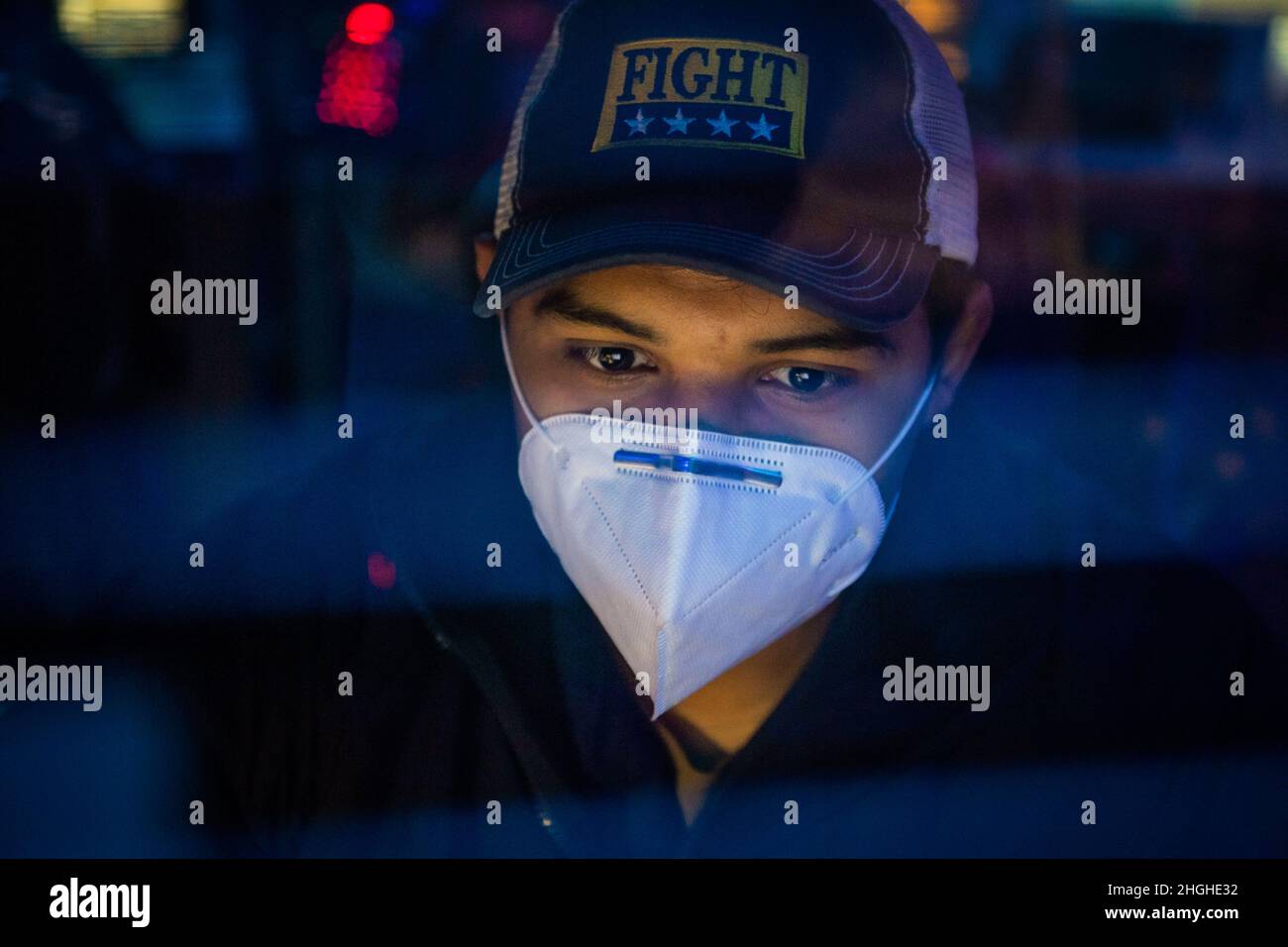 220120-N-TR141-0245 SOUTH CHINA SEA (Jan. 20, 2022) Ensign Adrian ...