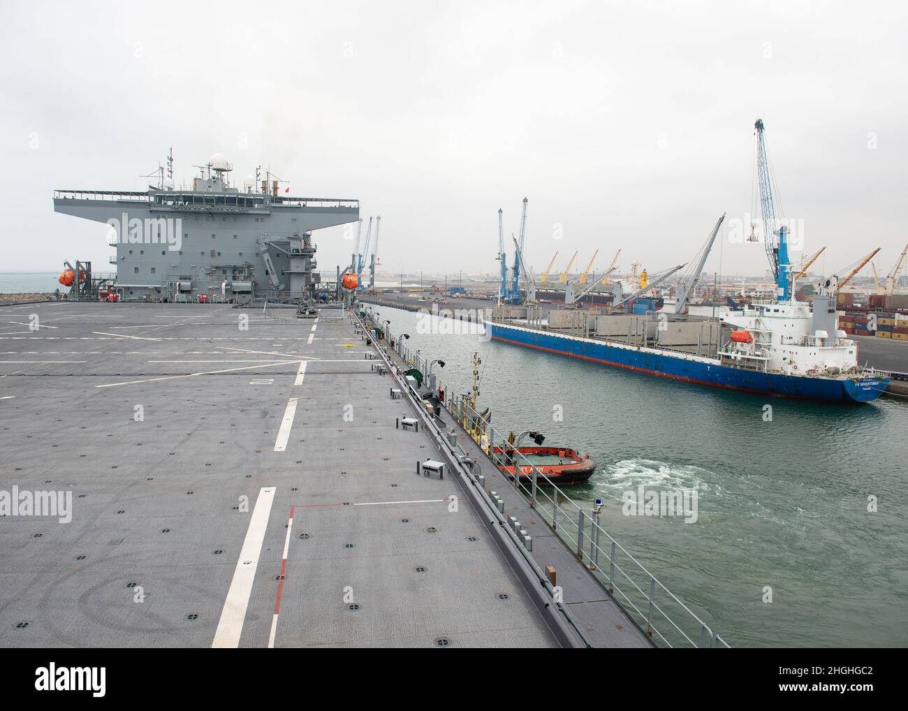 Tema port hi-res stock photography and images - Alamy