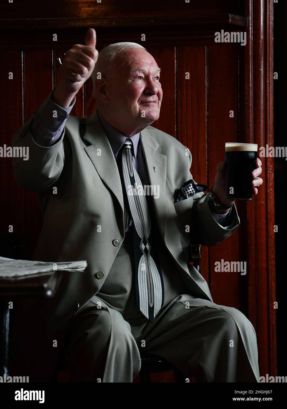 Peter Roche, a regular for 55 years at Mulligans pub in Dublin's city ...