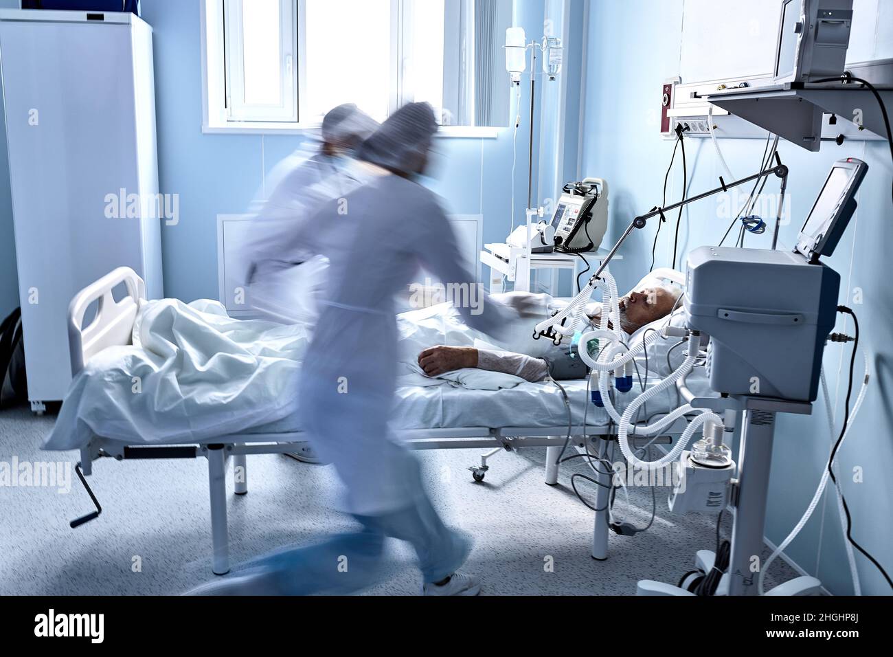 Dying man breathing hi-res stock photography and images - Alamy