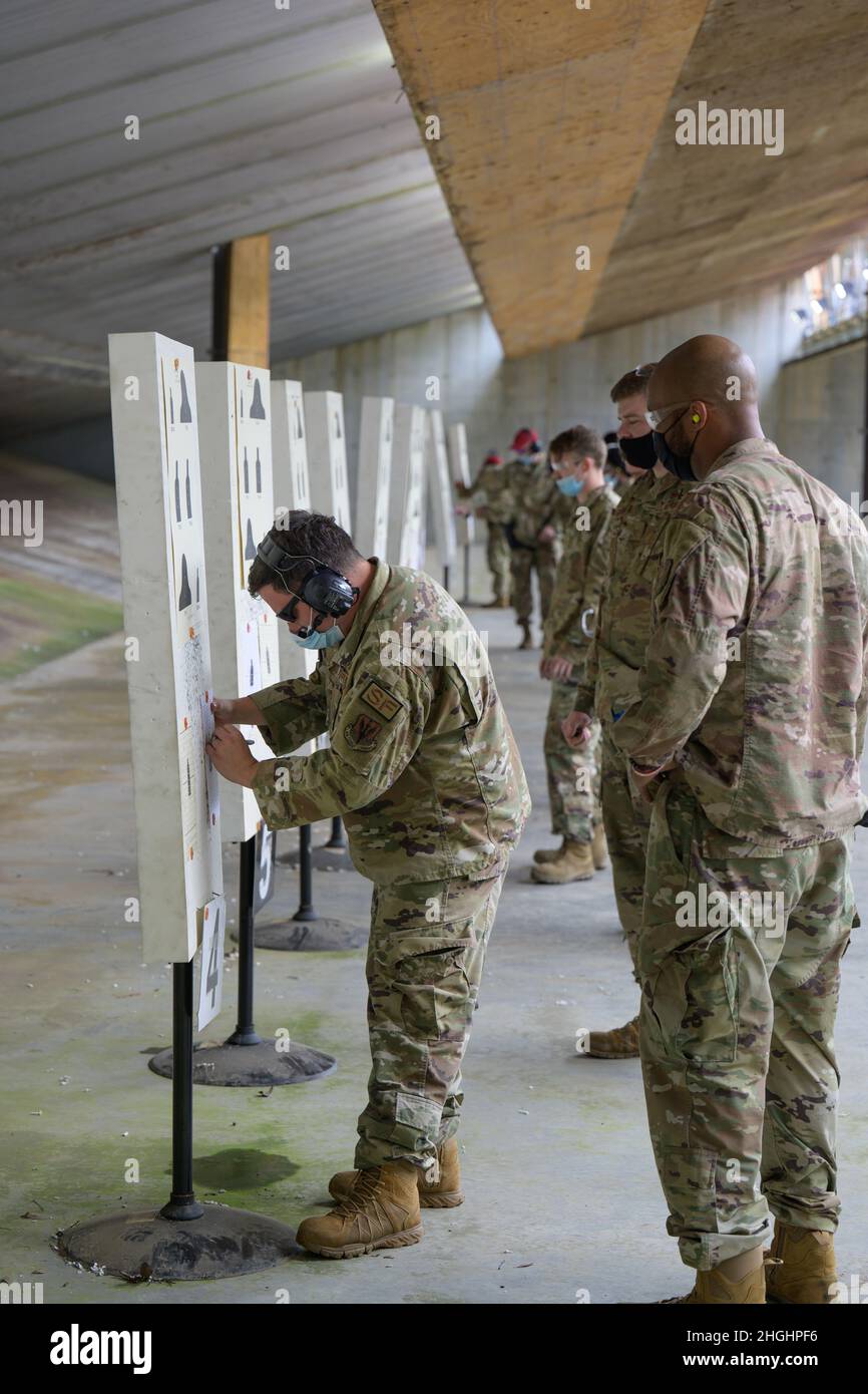 U.S. Airmen with the 116th Air Control Wing, Georgia Air National Guard ...
