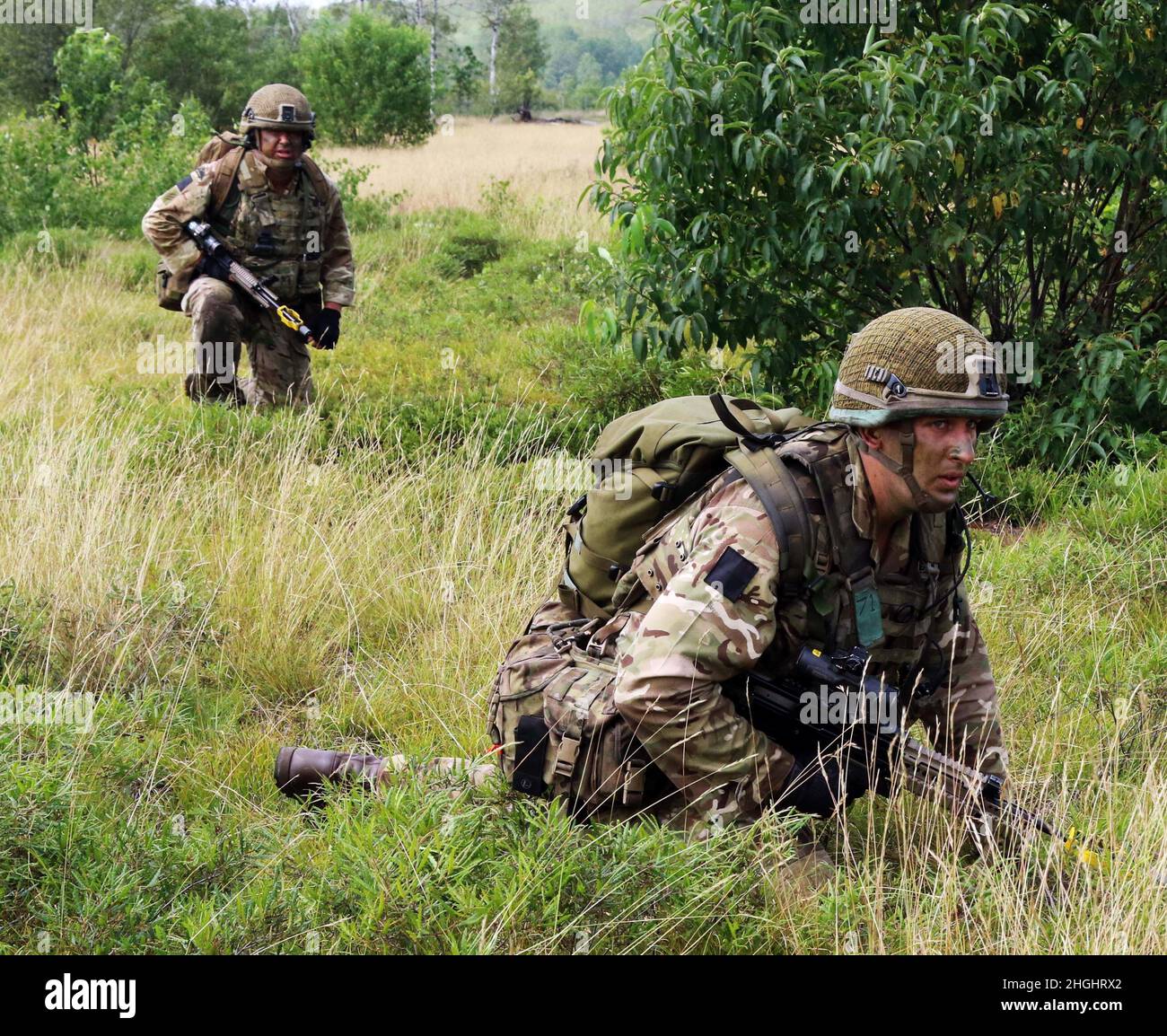 British soldiers with the 4th Battalion, Parachute Regiment (4 PARA ...