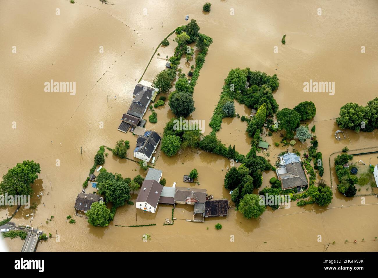Aerial view, Ruhr flood, flooded houses, near the floating bridge, Ruhr ...