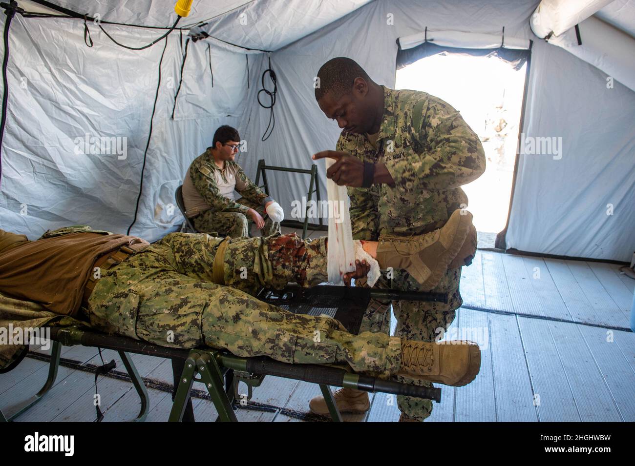 210809-N-TP832-2042 SAN CLEMENTE ISLAND, Calif. (Aug. 8, 2021) Lt ...