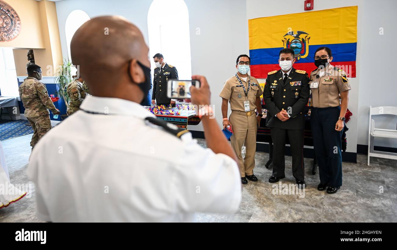 Inter-American Defense College Leadership greeted Ecuadorian ...
