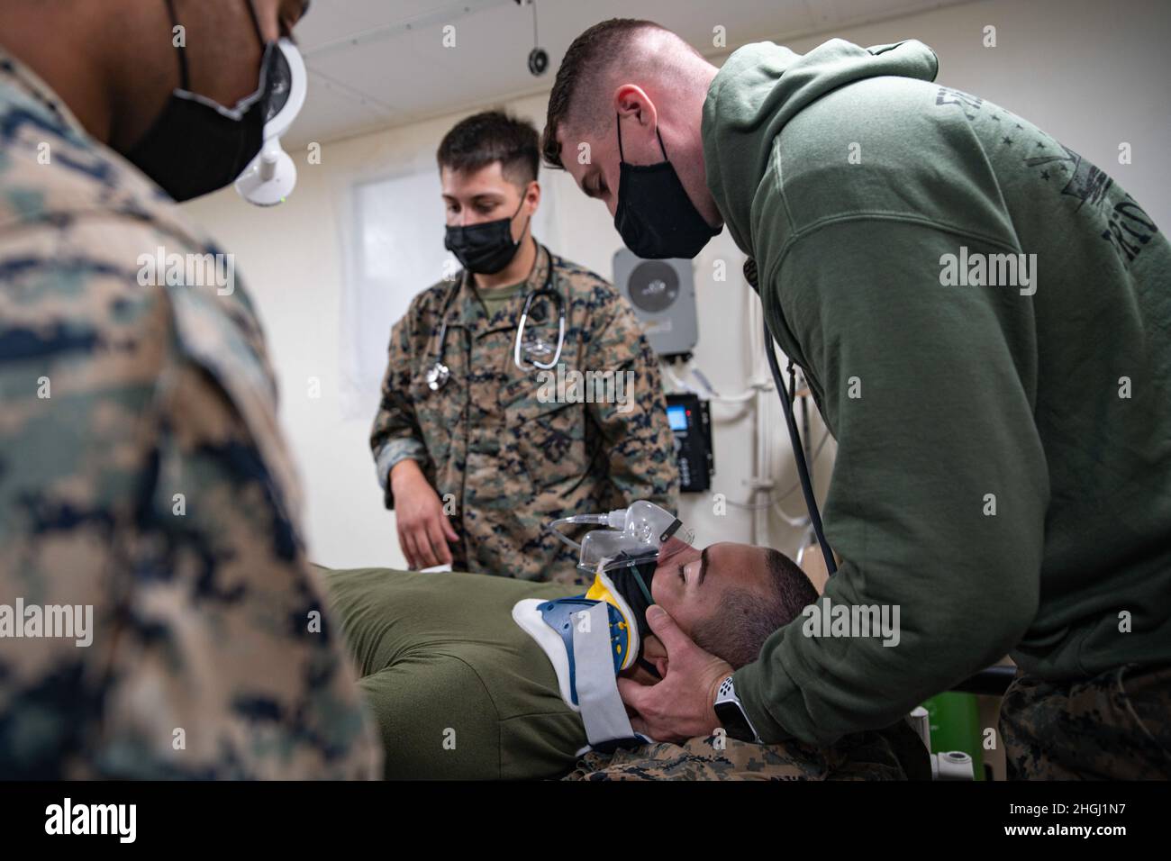 PACIFIC OCEAN (Aug. 10, 2021) U.S. Navy Hospital Corpsmen with the 11th ...