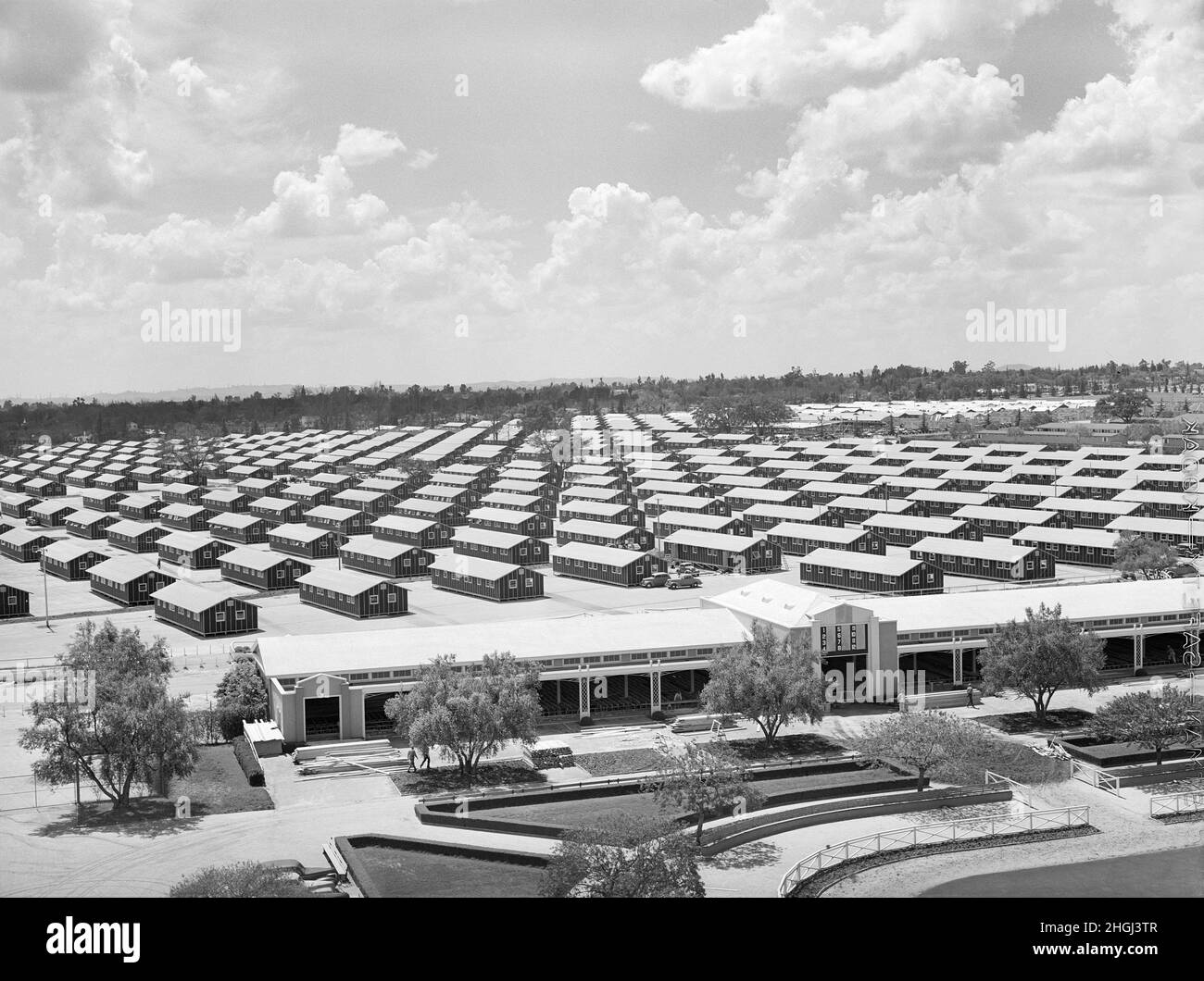 Santa Anita Reception Area during Japanese-American evacuation from ...
