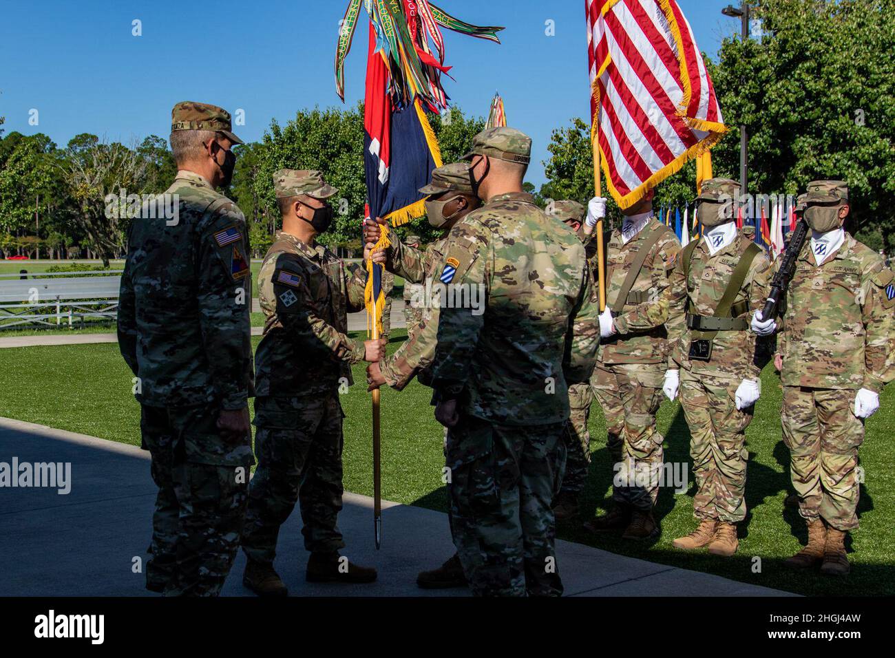 U.S. Army Col. Pete Moon, incoming commander of 1st Armored Brigade ...