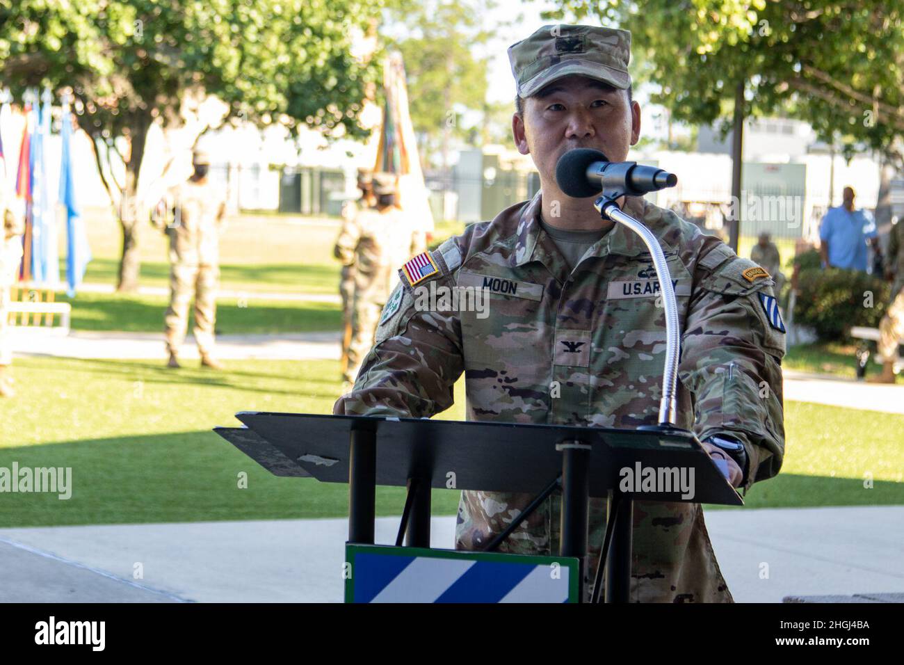 (U.S. Army photo by Pfc. Summer Keiser) U.S. Army Col. Pete Moon ...