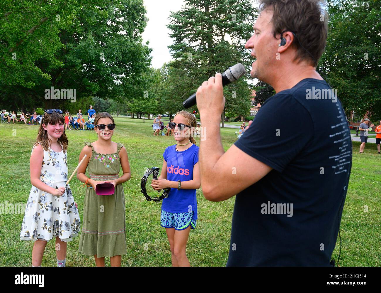 Ella stevens hi-res stock photography and images - Alamy