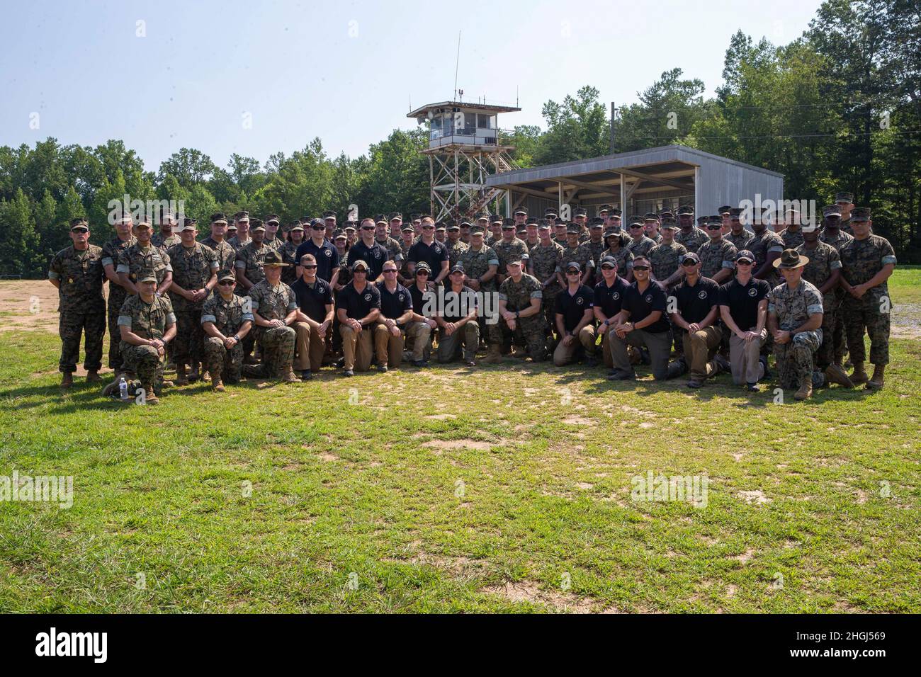 Senior Enlisted Leaders pose for a photo with the Marine Corps shooting ...