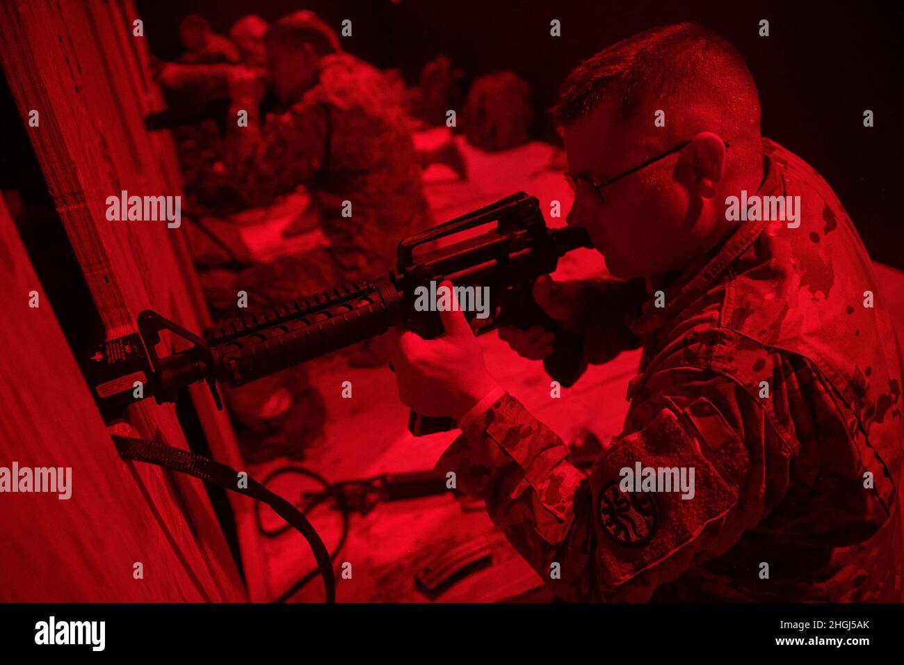 Idaho Army National Guard soldiers from the 145th Brigade Support ...