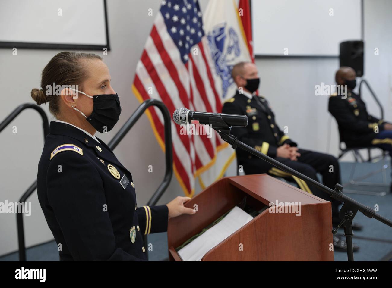 Army reserve engagement cell hi-res stock photography and images - Alamy