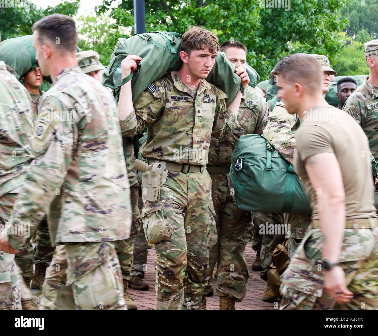 U.S. Army Paratroopers assigned to 82nd Airborne Division prepare ...