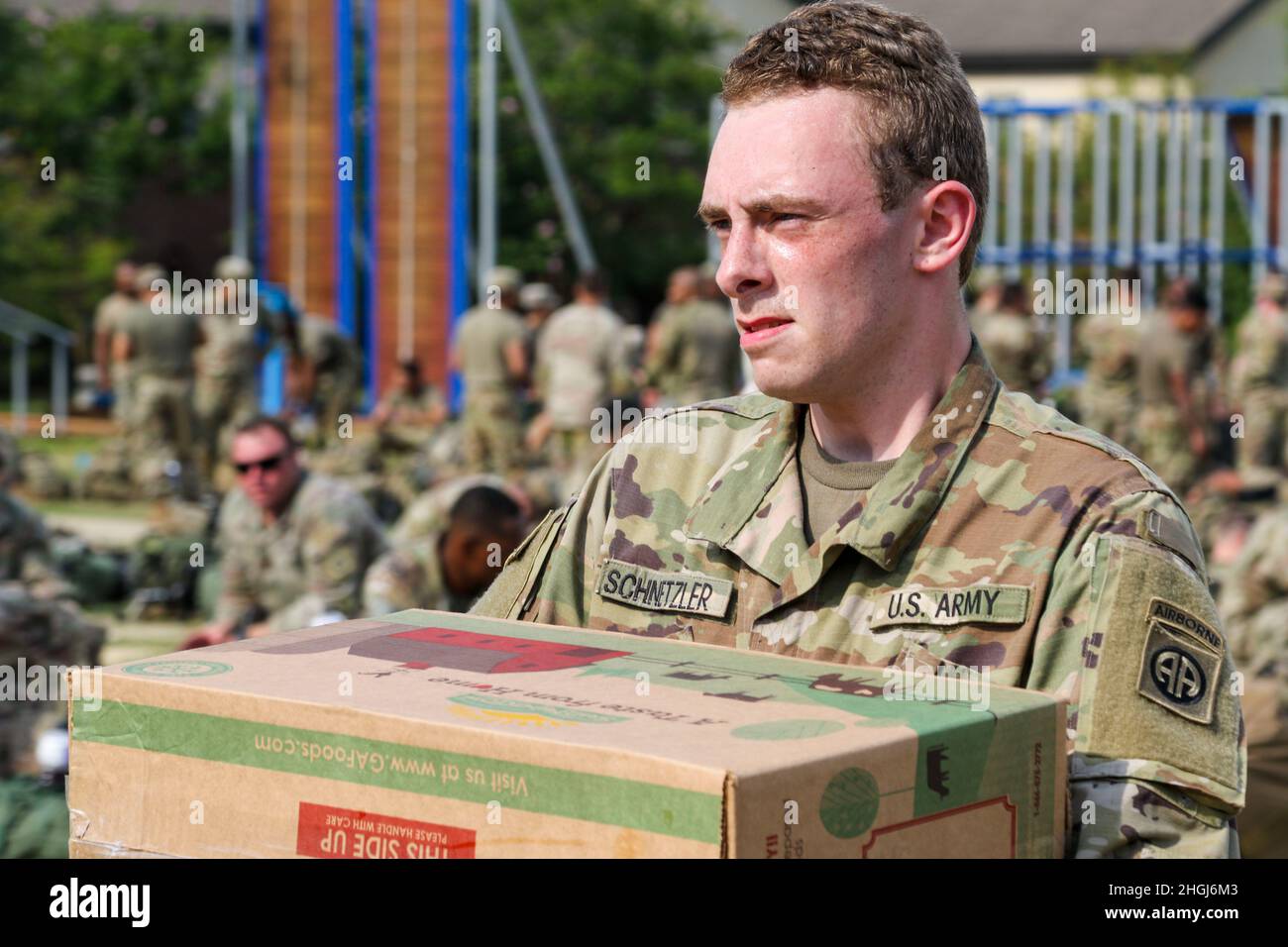 U.S. Army Paratroopers assigned to 82nd Airborne Division prepare ...