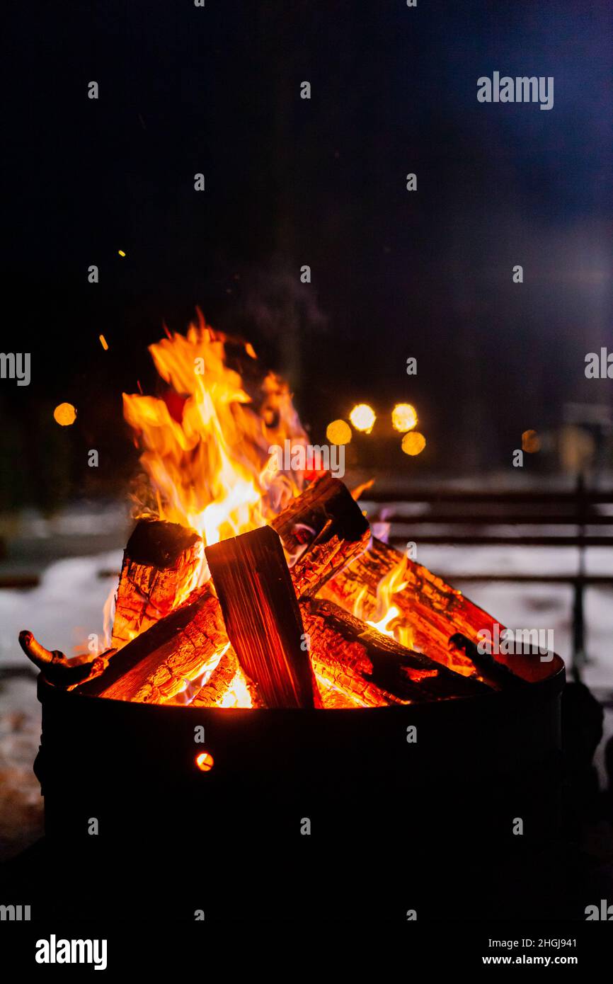 Fire hearth hi-res stock photography and images - Alamy
