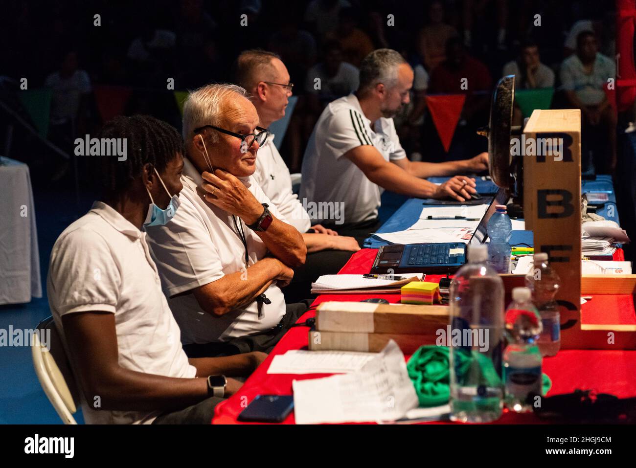 Boxing judges hi-res stock photography and images - Alamy
