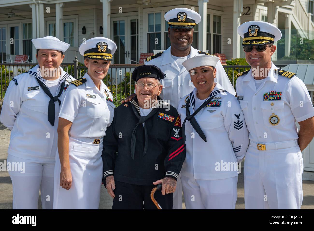 Navy signalman hi-res stock photography and images - Alamy