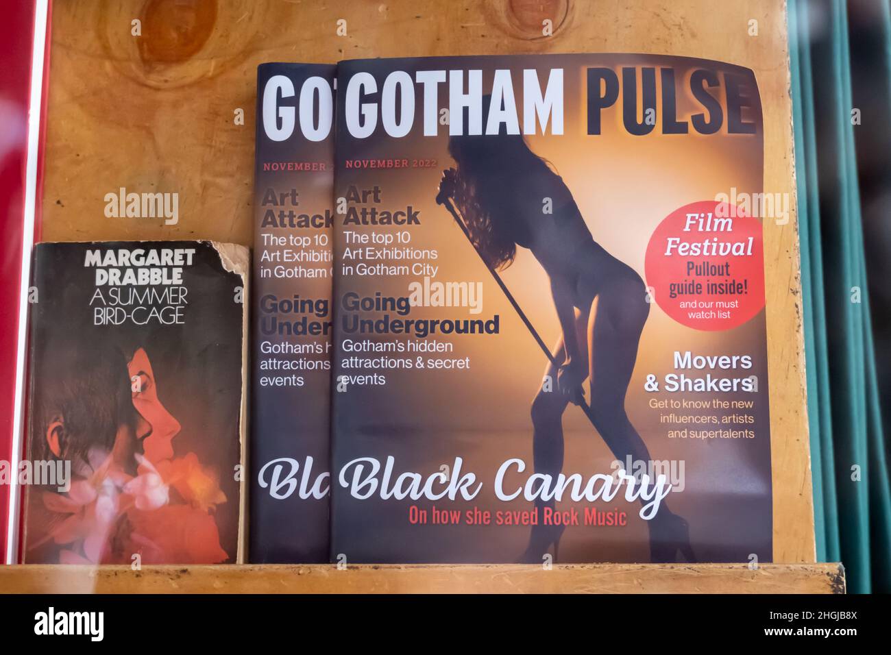 Gotham magazine hi-res stock photography and images - Alamy