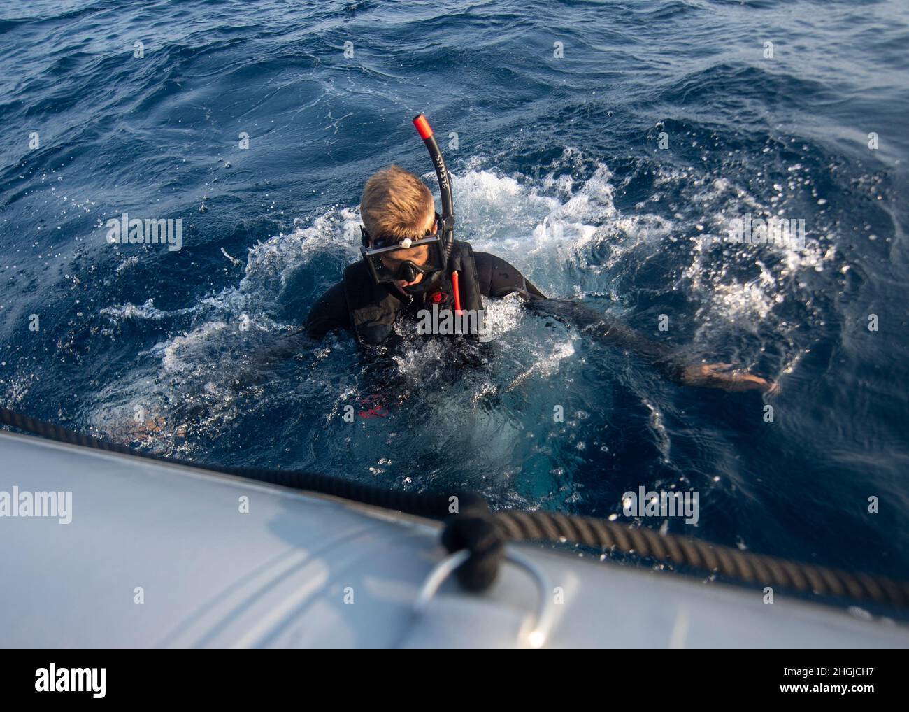 210817-N-WY048-1143 PACIFIC OCEAN (Aug. 17, 2021) – Information System ...