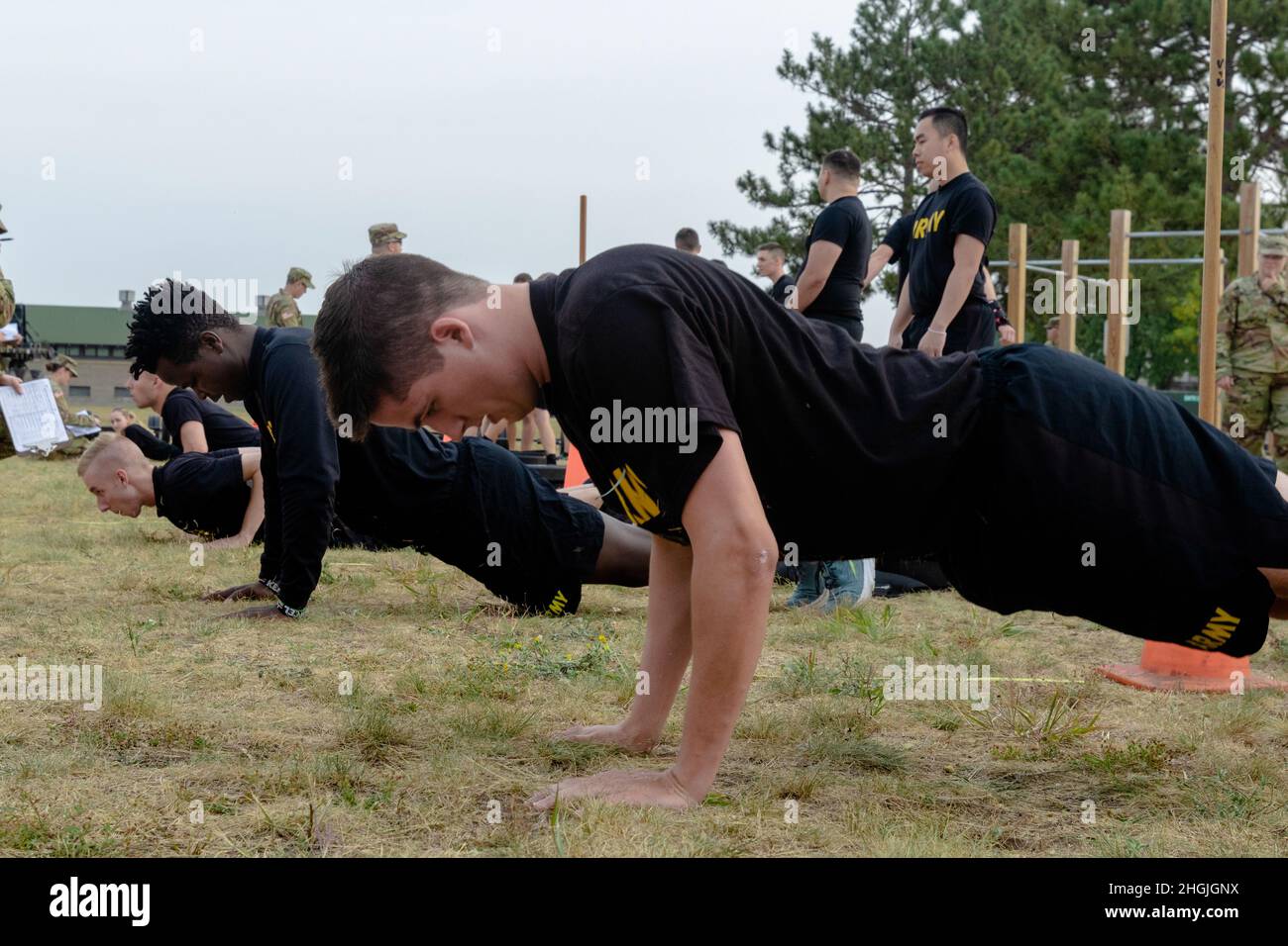 Soldiers with the 1-125 Field Artillery, perform the hand release ...