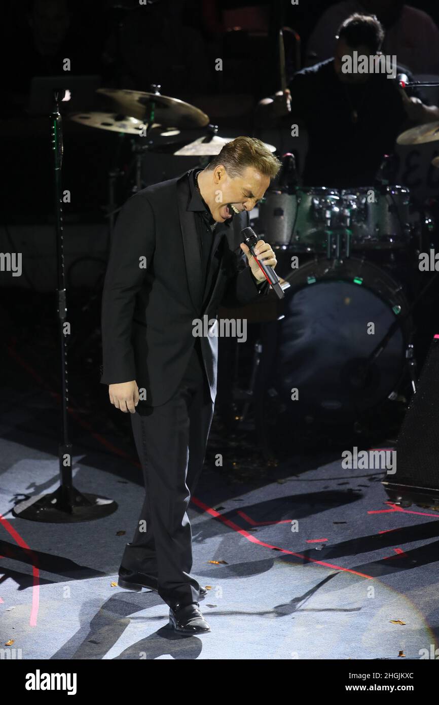 Cristian Castro, Mexican singer at the palenque Expogan 2017 in ...