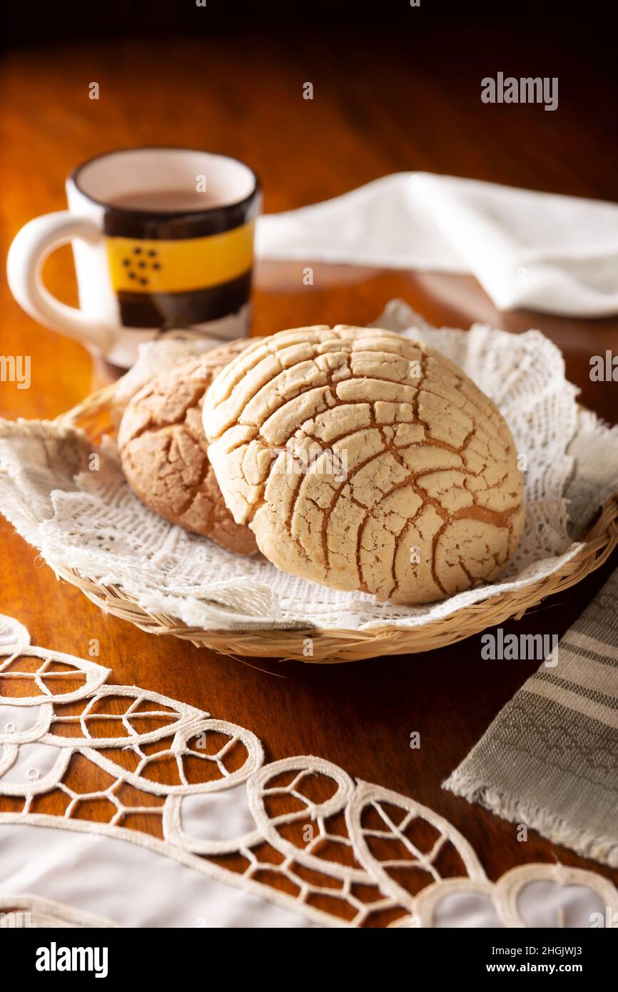Conchas. Mexican sweet bread roll with seashell-like appearance ...
