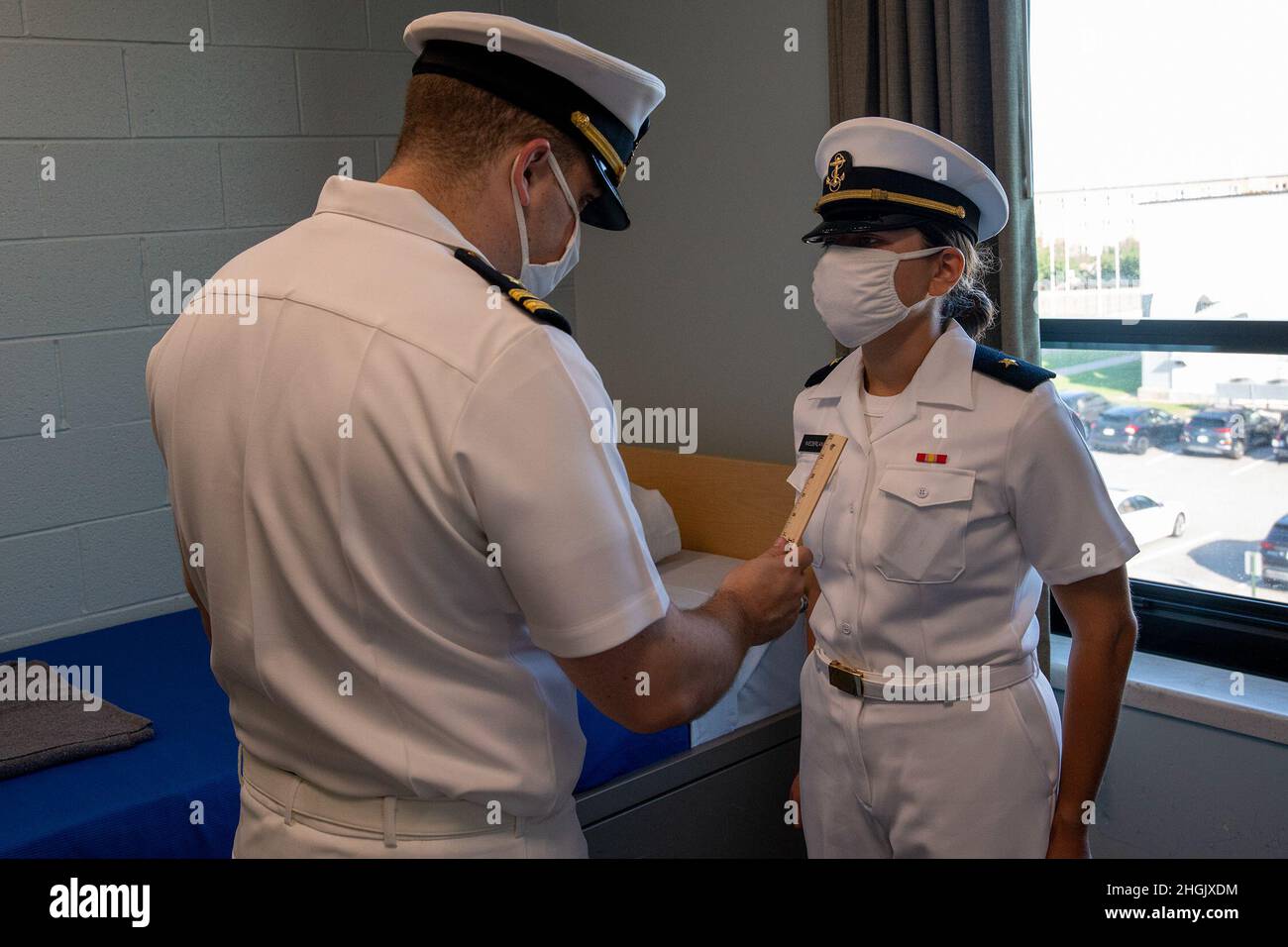 210825-N-ZW825-0104 NEWPORT, R.I. (Aug. 25, 2021) An Officer Candidate ...