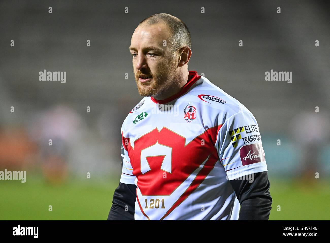 James Roby (9) of St Helens during pre match warm up Stock Photo - Alamy