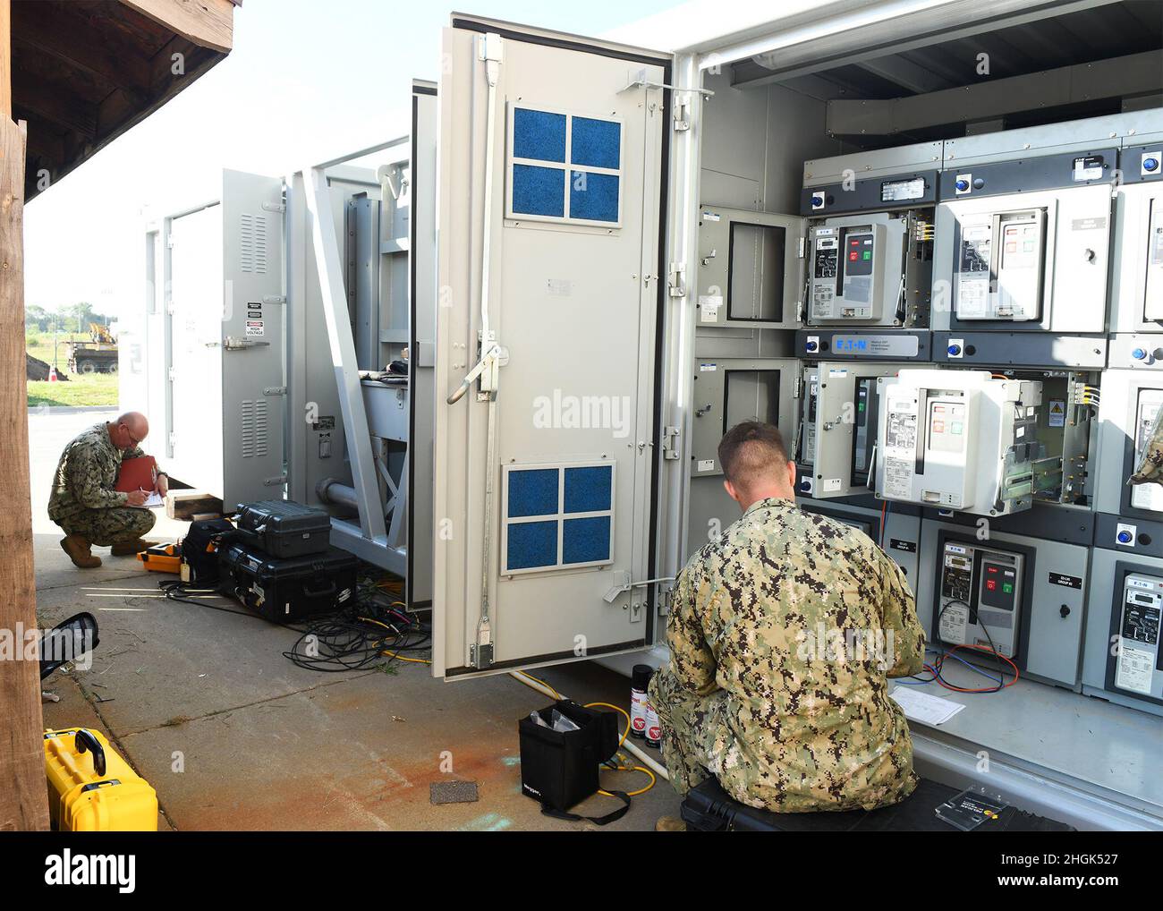 Chief Petty Officer Jeramie Hoffer, Naval Facilities Engineering and ...