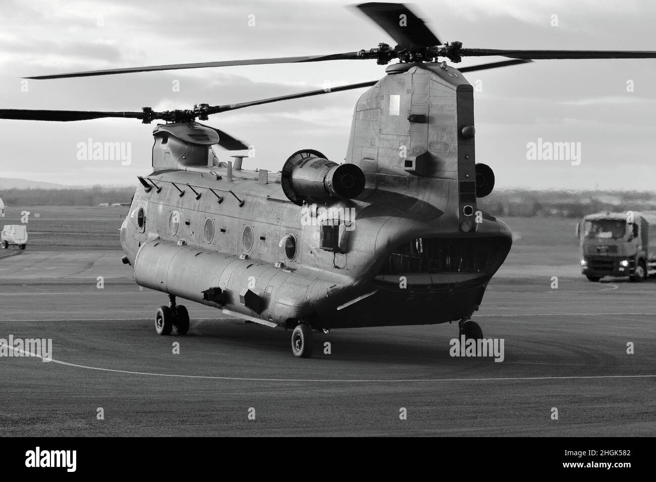 7 squadron raf odiham hi-res stock photography and images - Alamy