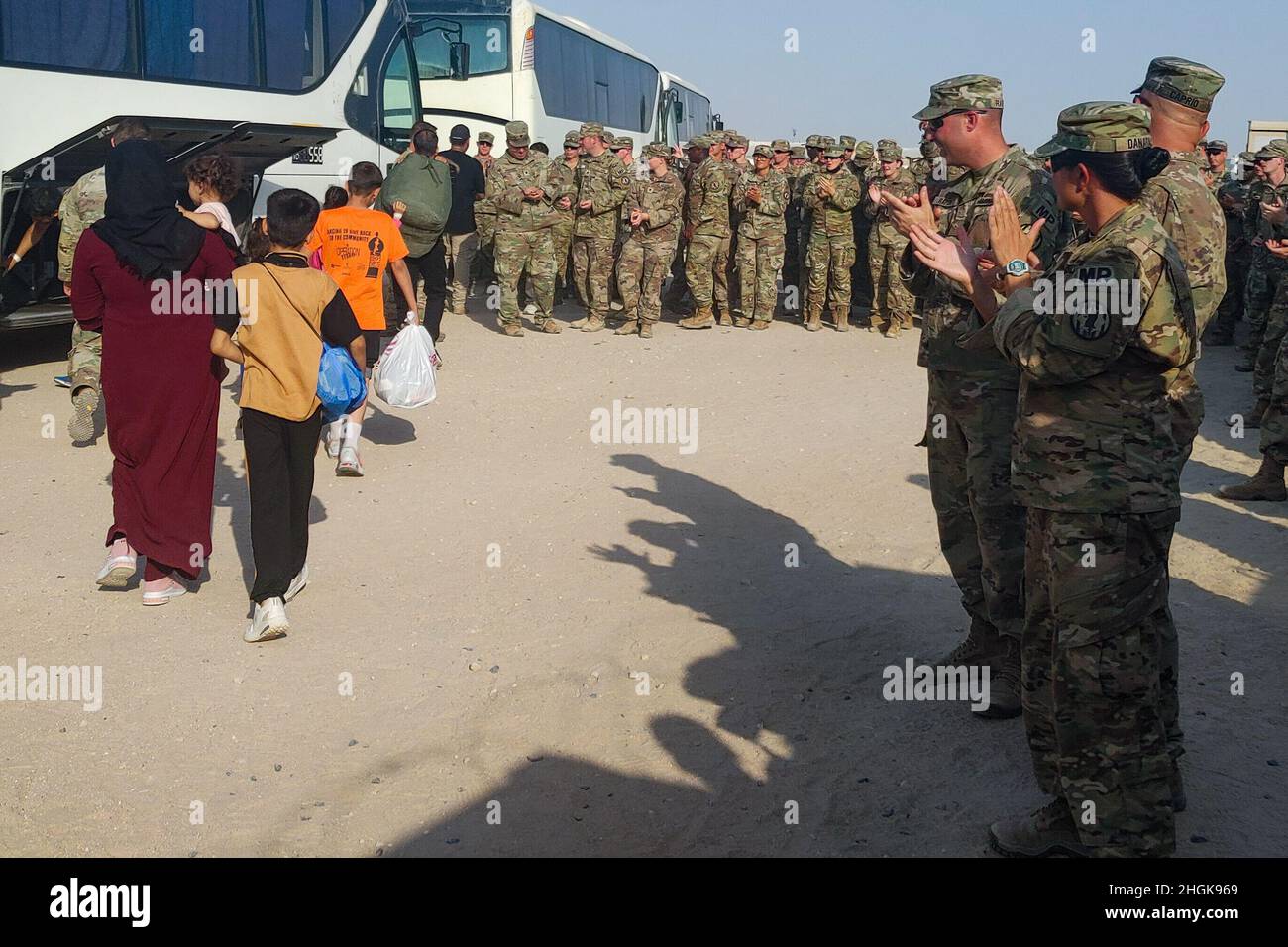 Soldiers with the 759th Military Police Battalion, 89th MP Brigade ...