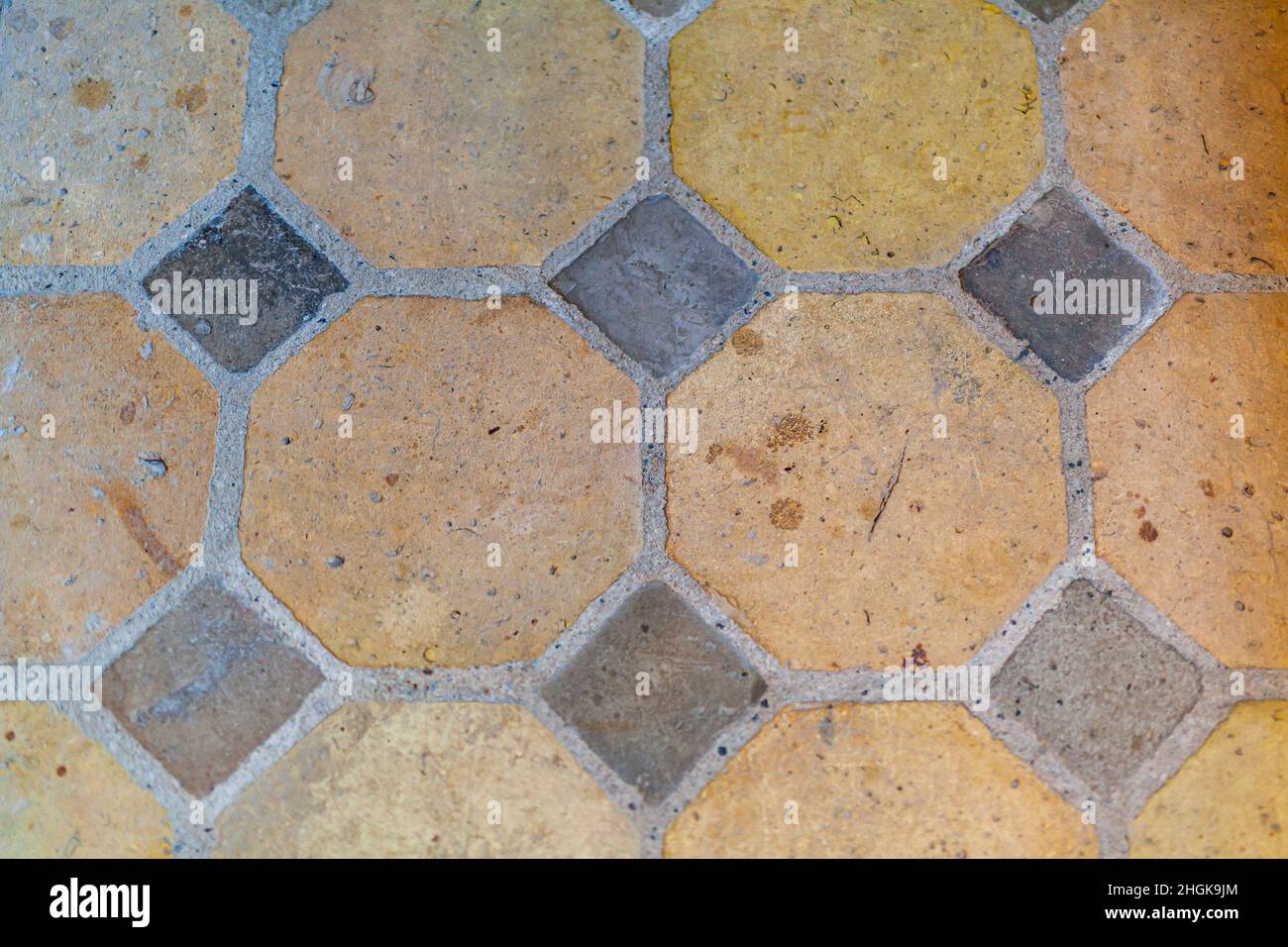Antique Stone Tile Floor Pattern Stock Photo - Alamy