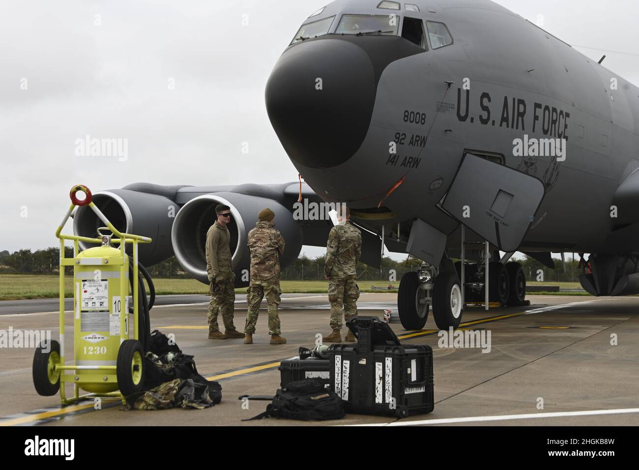U.S. Airmen assigned to the 100th Aircraft Maintenance Squadron discuss ...