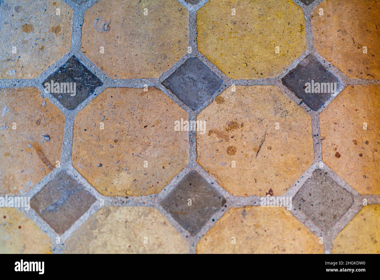 Antique Stone Tile Floor Pattern Stock Photo - Alamy