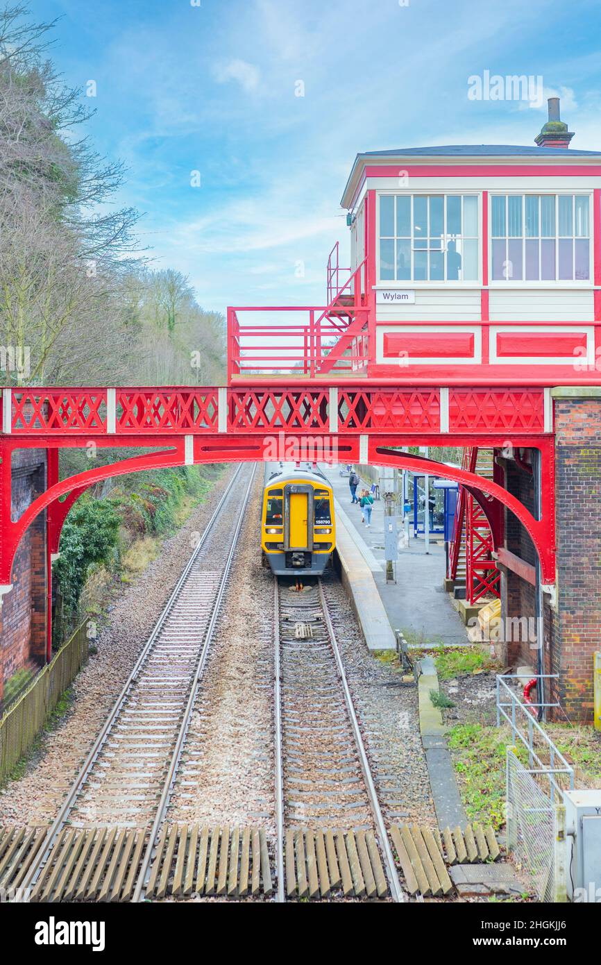 Wylam railway station hi-res stock photography and images - Alamy