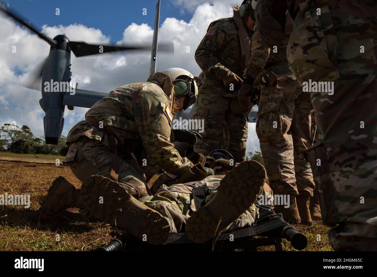 U.S. Army Soliders with 8th Forward Surgical Team conduct medical ...