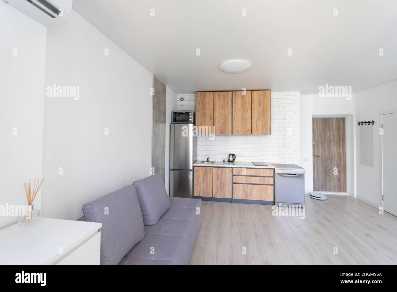 Modern small studio interior with details Stock Photo - Alamy