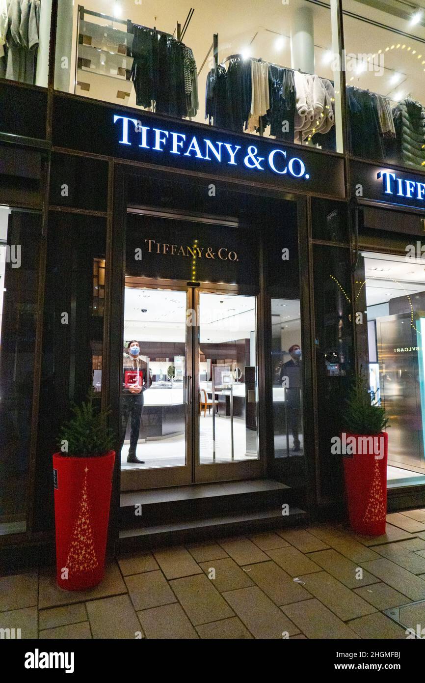 Tiffany tower hi-res stock photography and images - Alamy