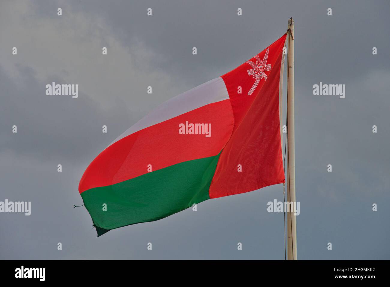 Oman national flag flying hi-res stock photography and images - Alamy