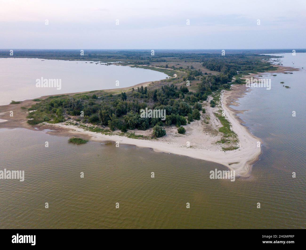 Scenic aerial view of the cape, sandbar or semi island Stock Photo - Alamy