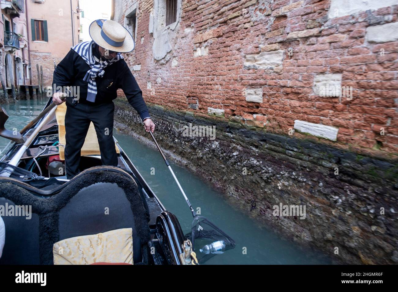 Cleans the channel hi-res stock photography and images - Alamy