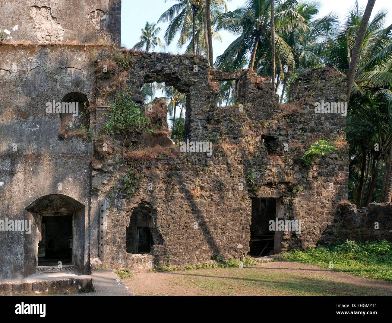 The abandoned ruins of Revdanda fort owned by Portuguese during their ...
