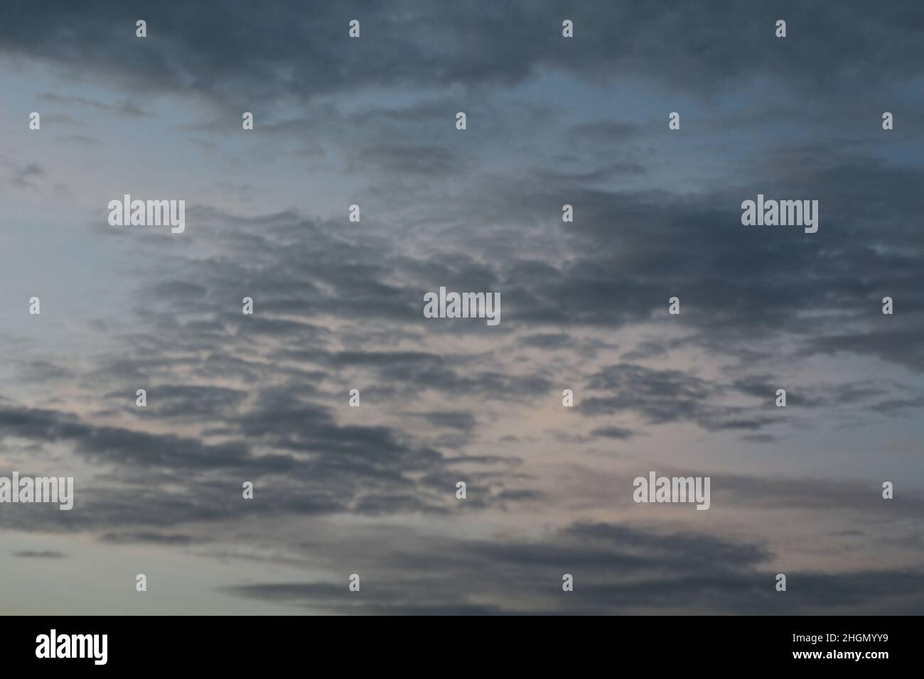 Time lapse cloudy sunset sky hi-res stock photography and images - Alamy