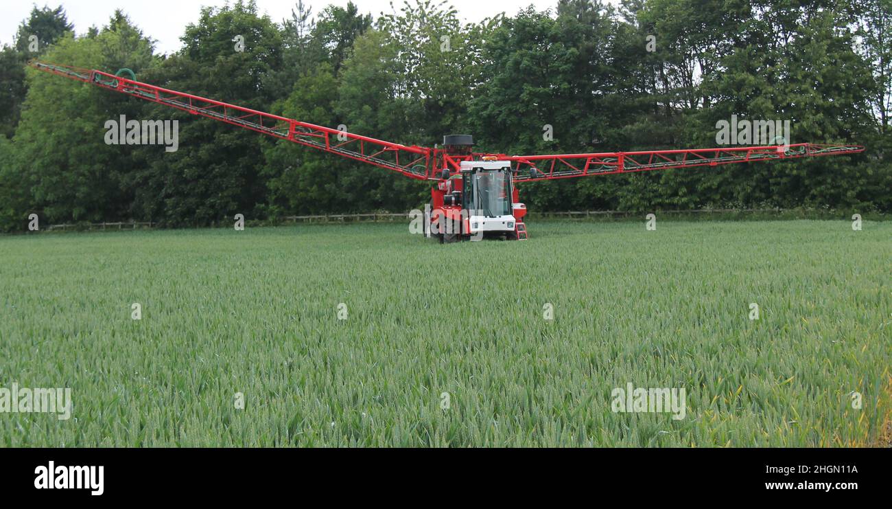 A Large Self Driven Agricultural Crop Sprayer Stock Photo - Alamy