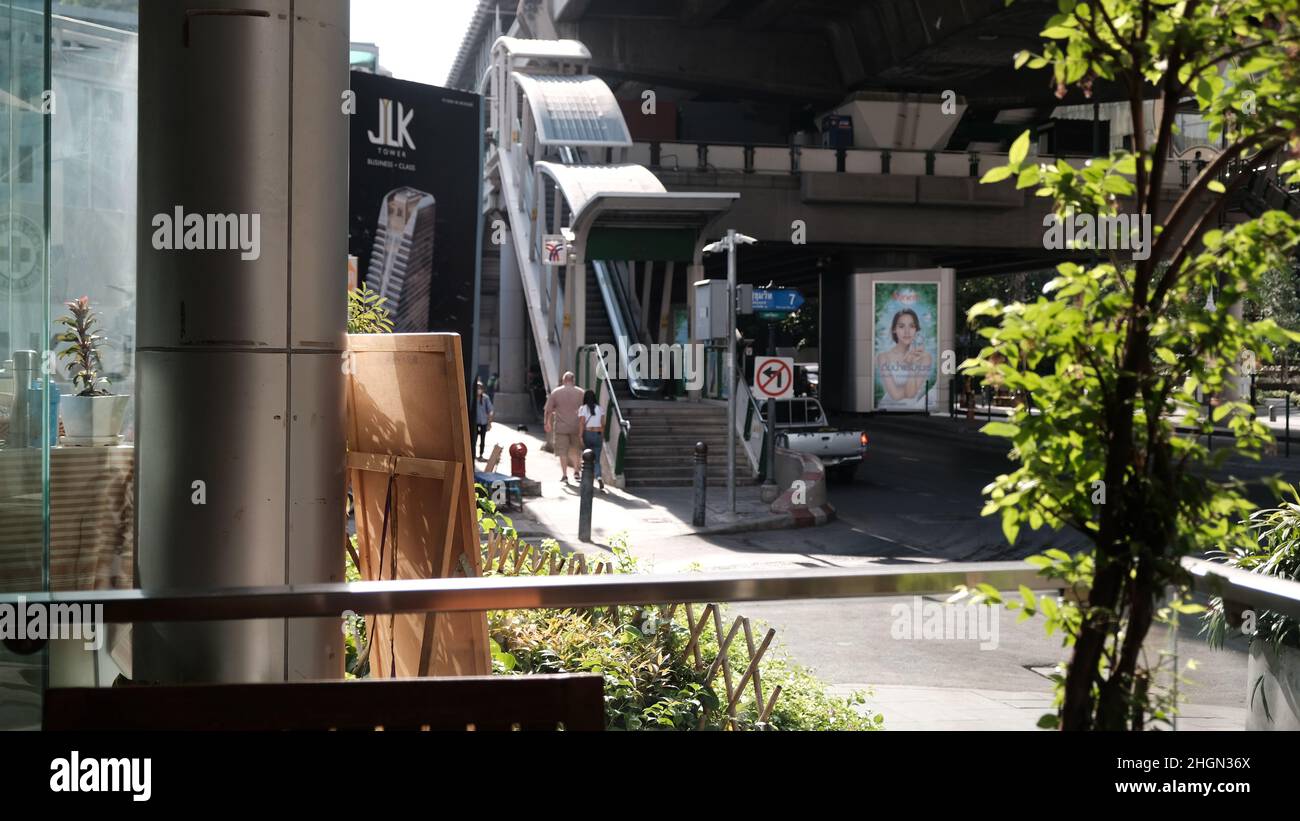 Bts skytrain nana station hi-res stock photography and images - Alamy