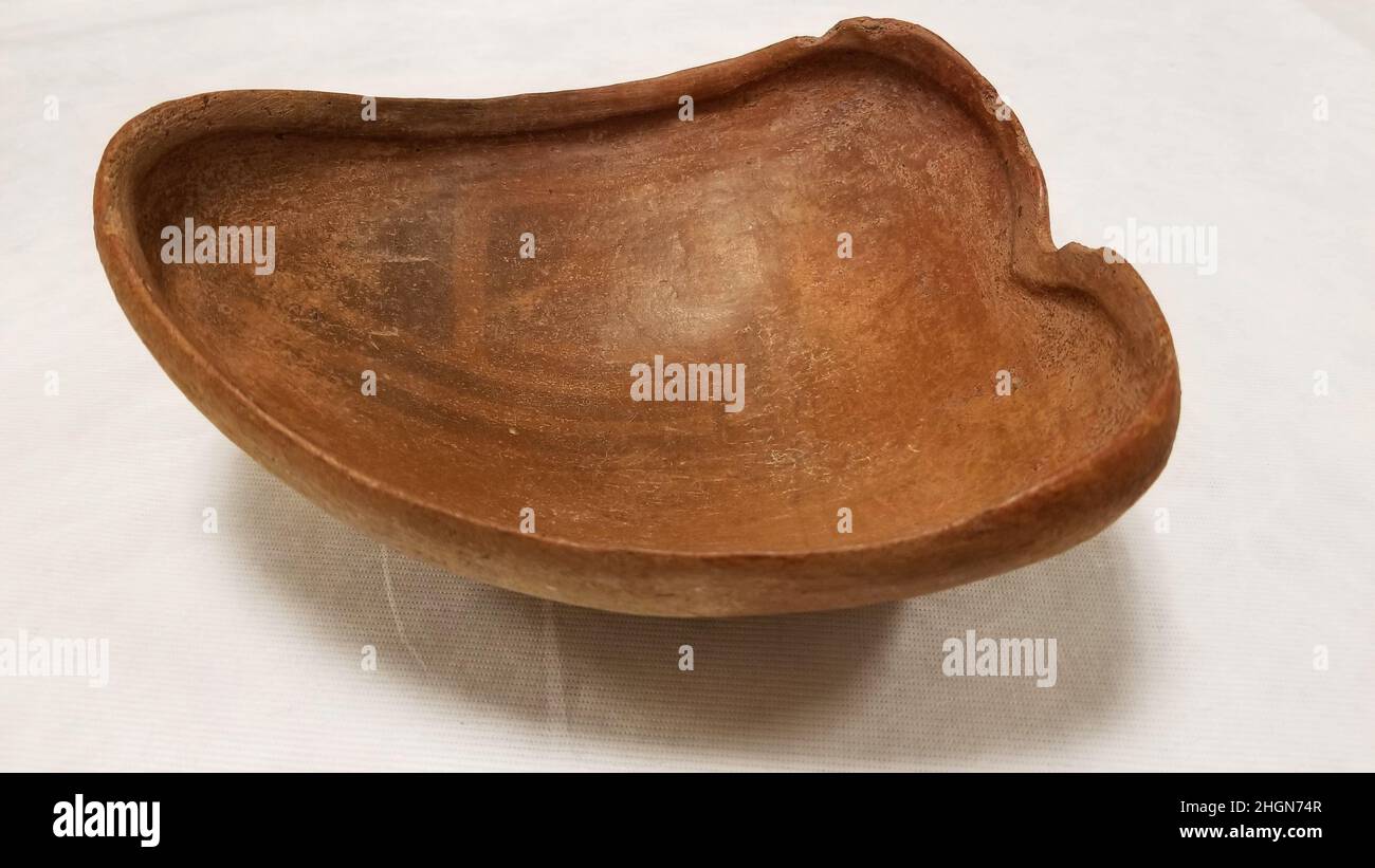 Bowl with Resist Design 7th–10th century Proto-Taíno (Early Ostionoid ...
